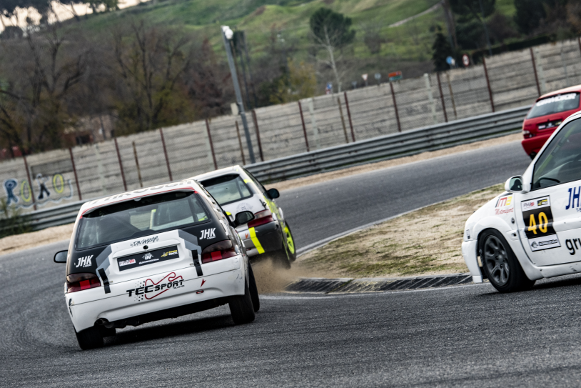 X Última Vuelta Endurance Jarama RACE 2022-Día frío, carrera caliente ...